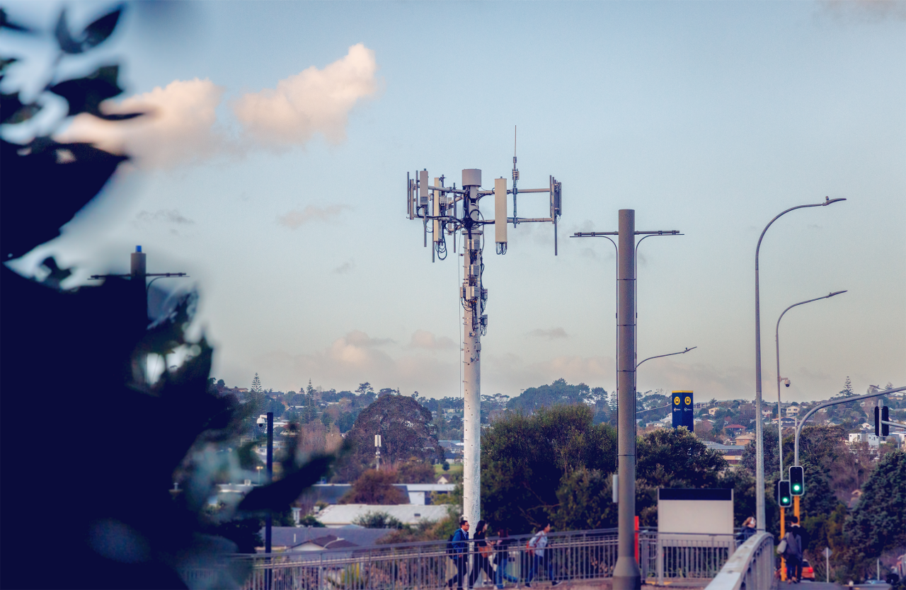 Spark partners with Tū Ātea to secure exclusive rights for 20MHz of 5G spectrum and explore ...