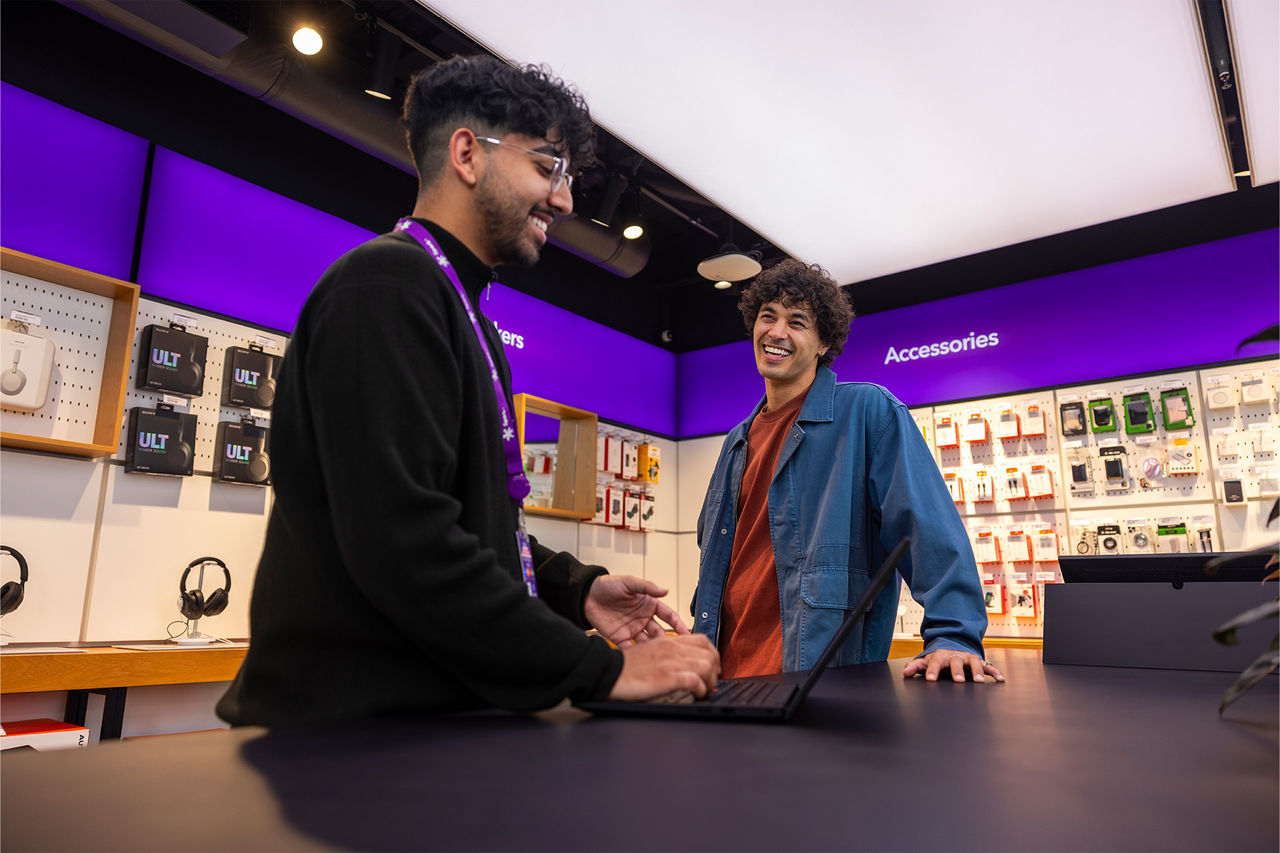 One Number: LTE Smartwatch & Smartphone Plan | Wearable plans | Spark NZ